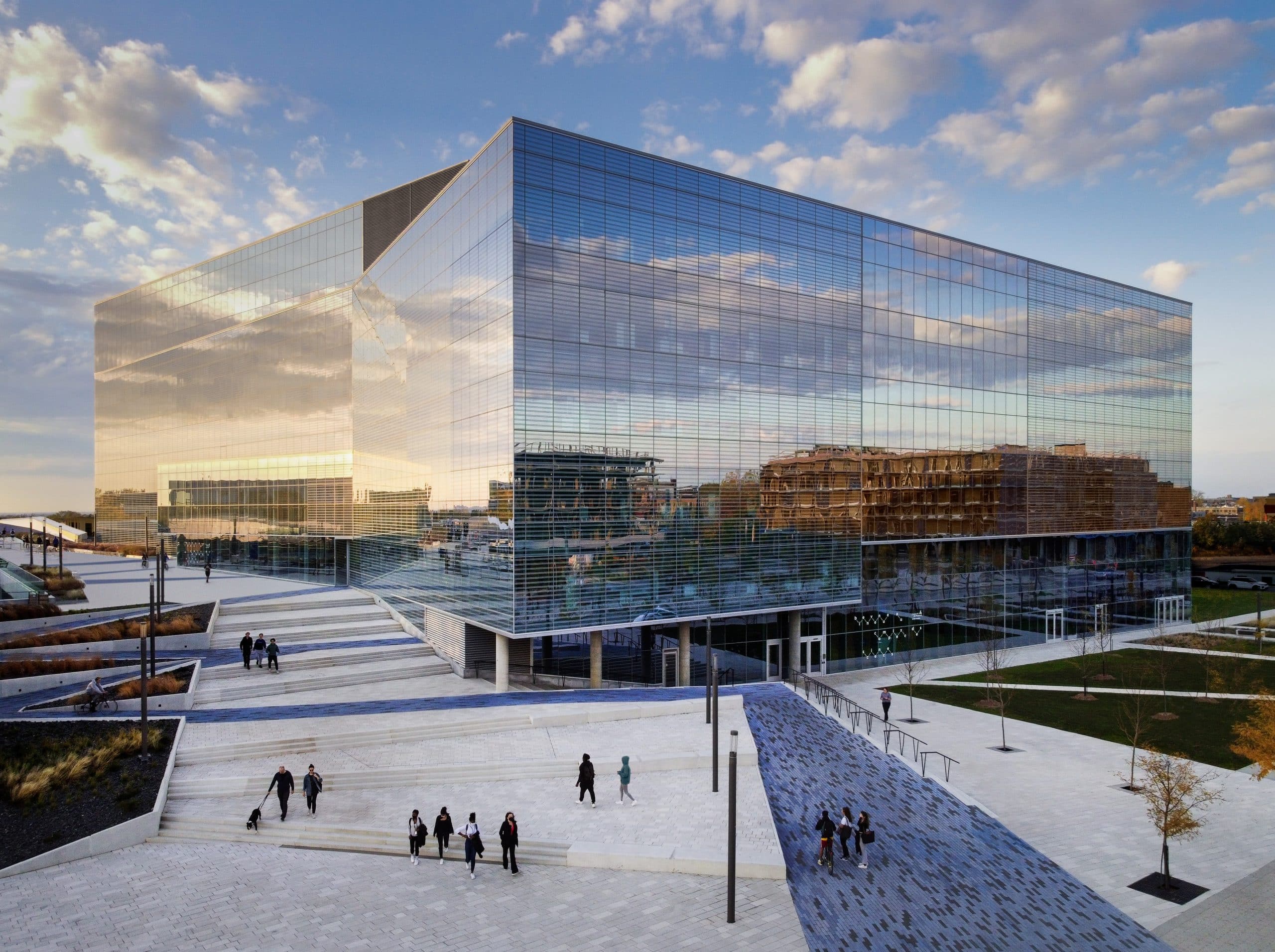 UdeM’s Sciences Complex recognized with an OAQ Award of Excellence ...