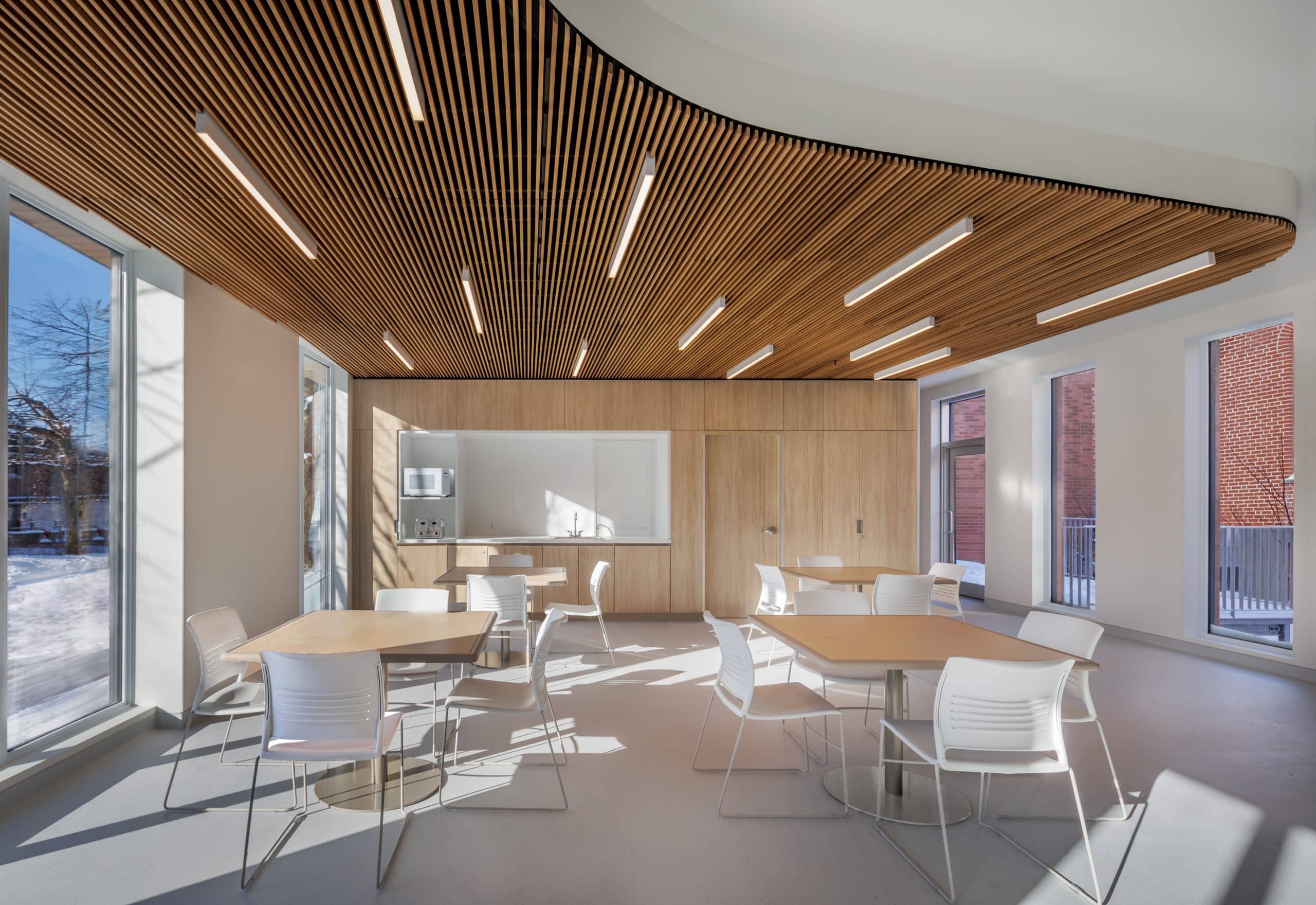 Centre Lise et Yvon Lamarre | LEMAY - Architecture et design