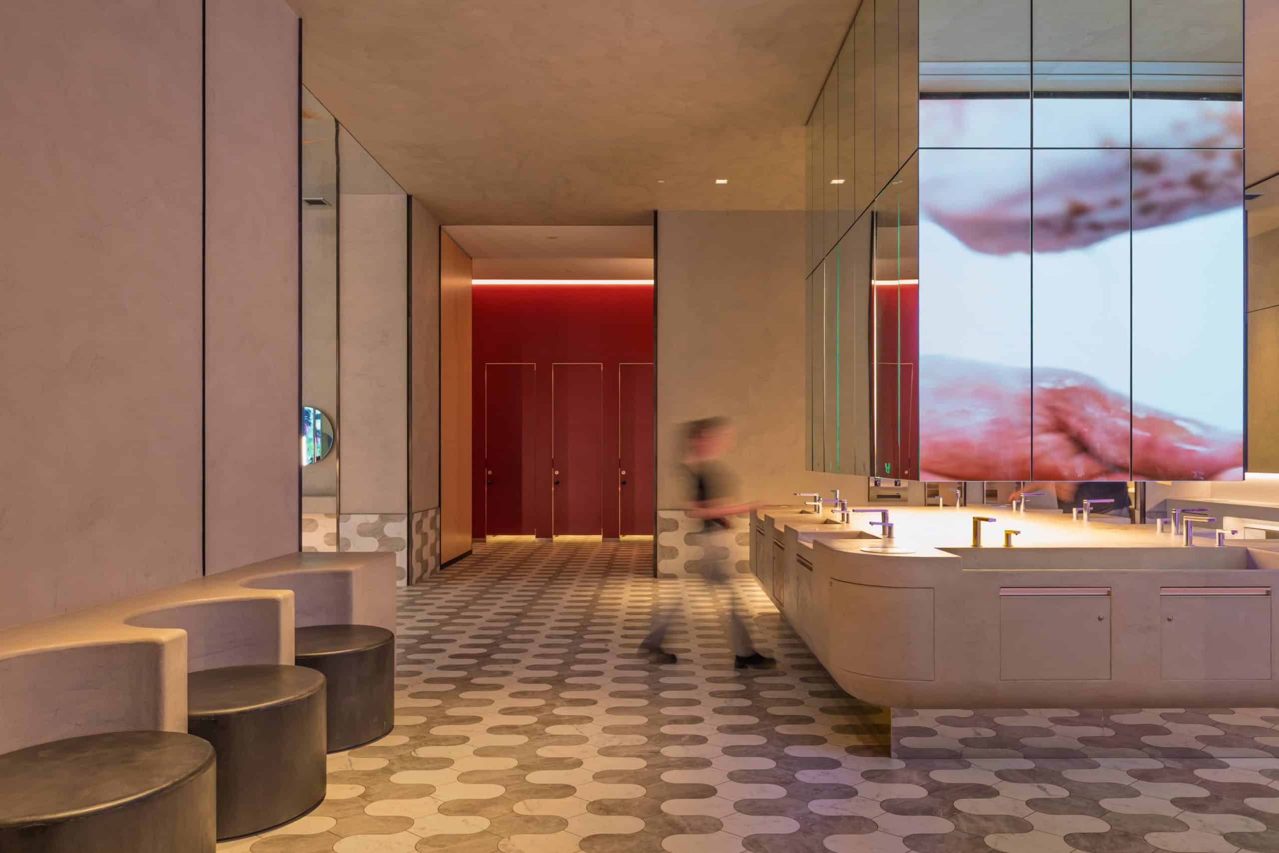 Royalmount Inclusive Bathrooms | Lemay - Architecture and design